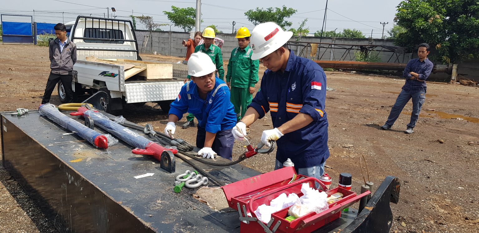 Peraturan Peralatan Angkat